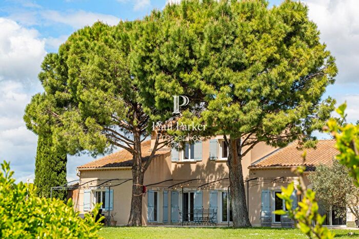 Saint-Rémy-de-Provence - Maison 7 pièces à vendre
