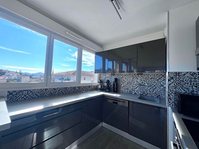 Appartement à vendre - Puget-sur-Argens - 3 pièces - 2 chambres