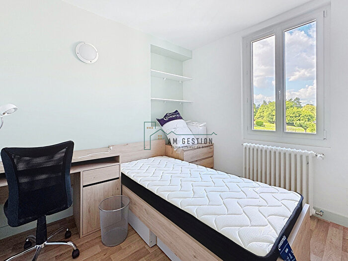 Appartement à louer - Limoges, Landouge - 5 pièces - 1 chambre