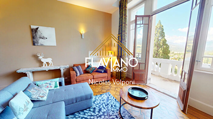 Appartement à vendre - Jausiers - 4 pièces - 3 chambres