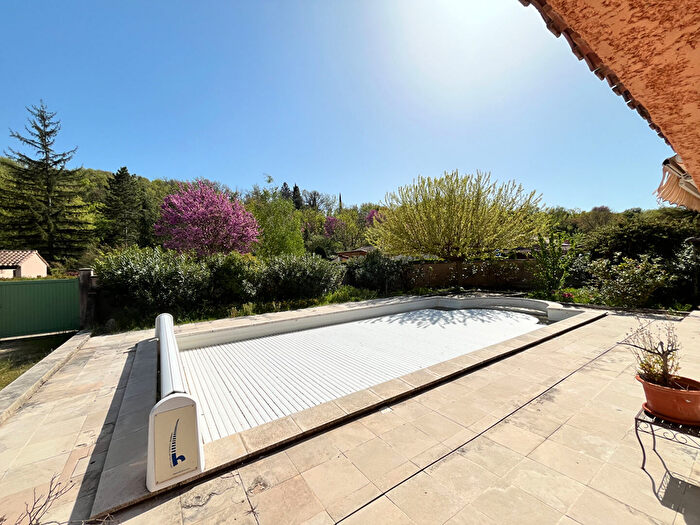 Maison à vendre - Saignon - 8 pièces - 7 chambres