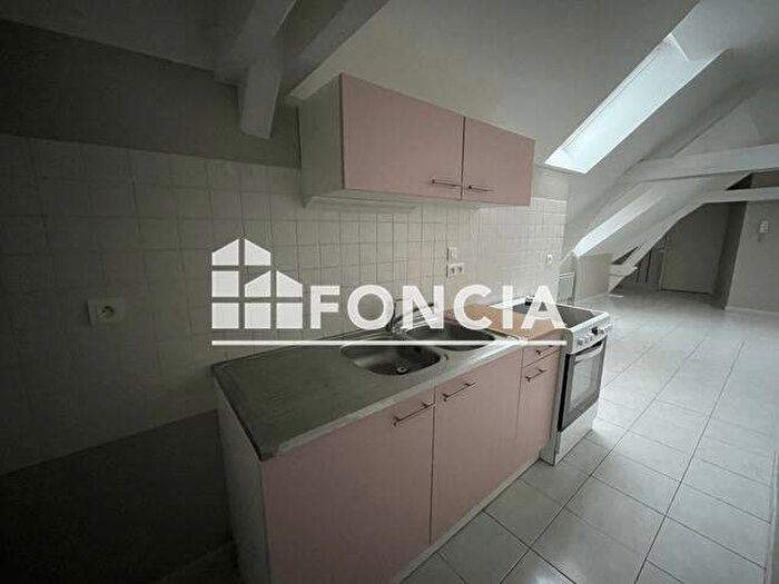 Nord-Nord Est, Amboise : Appartement 2 pièces à louer