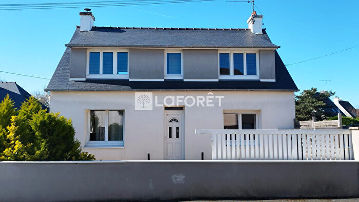 Maison à vendre - Perros-Guirec - 5 pièces - 4 chambres