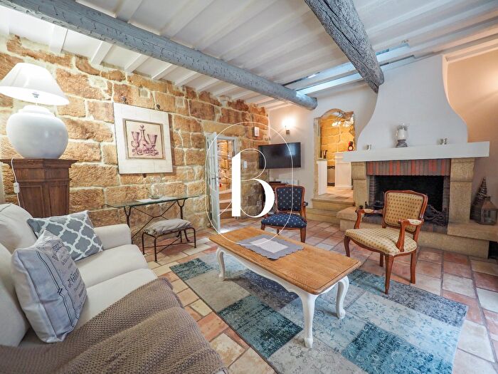 Maison à vendre - Uzès - 5 pièces - 3 chambres