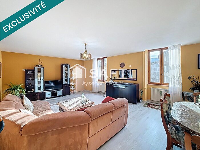 Maisons à vendre et appartements à louer - 3