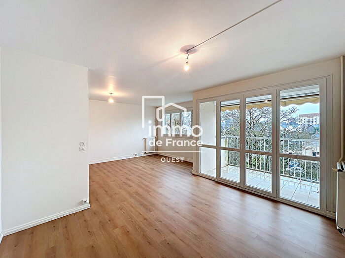 Appartement à louer - Laval, Les Pommeraies - 4 pièces - 3 chambres