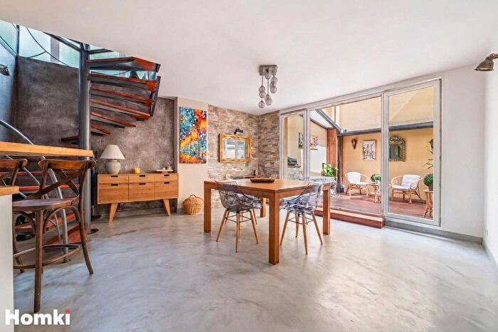 Lyon 8ème, La Plaine, Santy : Appartement 5 pièces à vendre