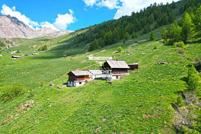 Arvieux : Maison 2 pièces à vendre