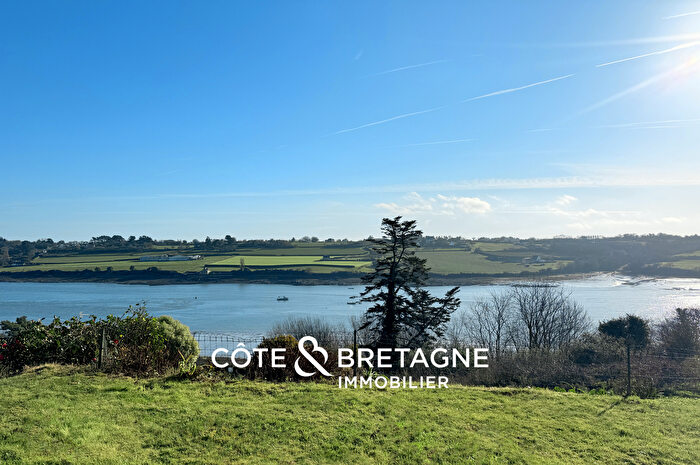 Maison à vendre - Plouguiel - 6 pièces - 4 chambres