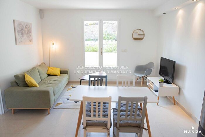 Évry, Bras de Fer : Appartement 6 pièces à louer