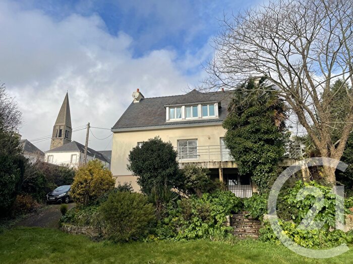 Maison à vendre - Guidel - 8 pièces - 4 chambres