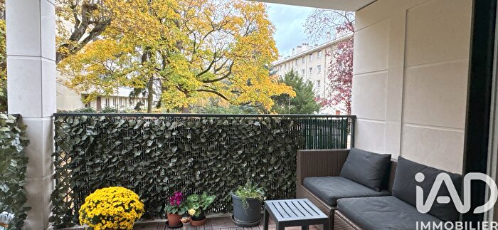 Appartement à vendre - Saint-Cloud, Fouilleuse, Val dOr - 3 pièces - 2 chambres