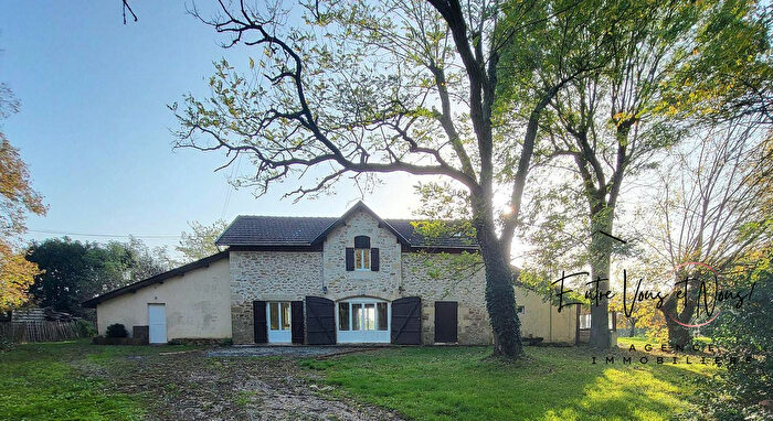 Maison 8 pièces à louer - Auros