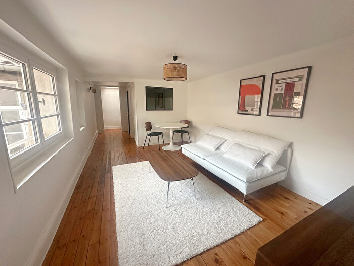 Appartement à louer - Toulouse, Saint-Georges - 3 pièces - 1 chambre