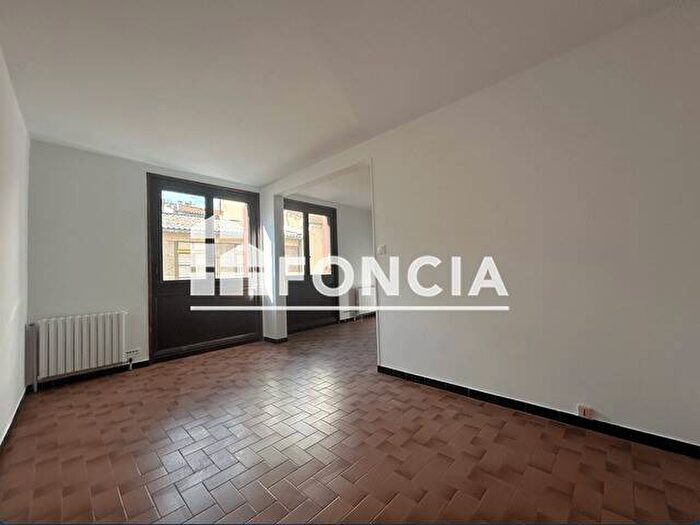 Appartement à louer - Du Guesclin, Béziers - 1 pièce