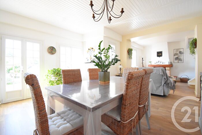Vendat - Maison 5 pièces à vendre