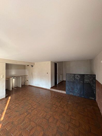 Appartement à louer - Romans-sur-Isère, Centre-ville - 1 pièce