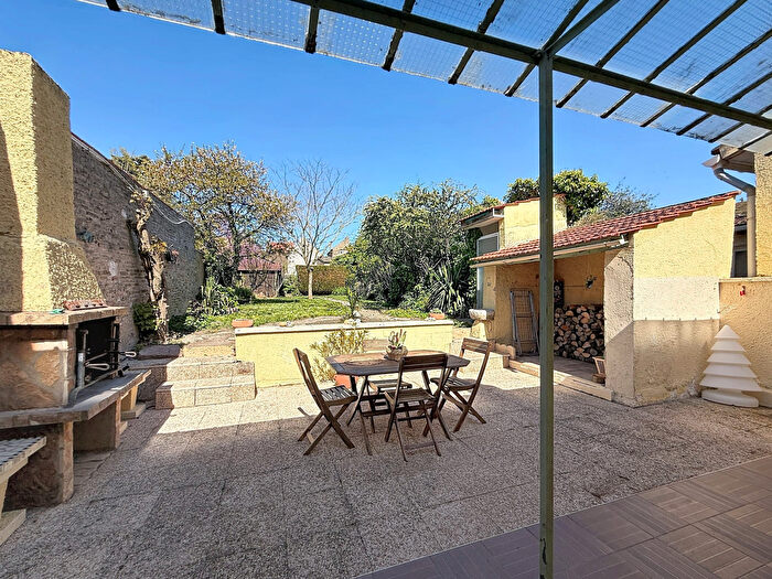 Verdun-sur-le-Doubs - Maison 4 pièces à vendre