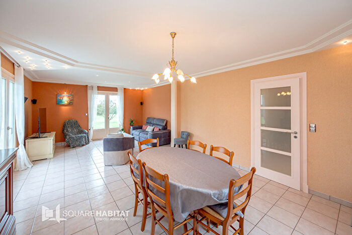 Maison à vendre - Coëtmieux - 5 pièces - 3 chambres