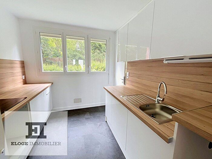 Appartement 4 pièces à louer à Coteaux Ouest-Pasteur, Rouen