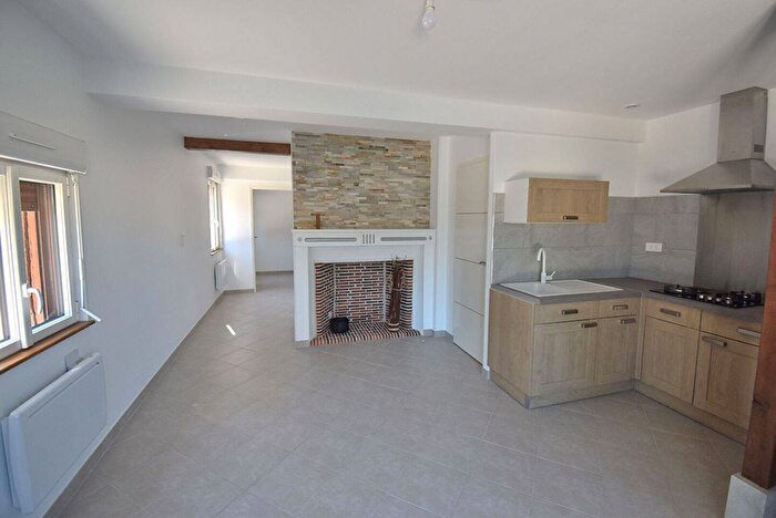 Maison à louer - Saint-Léger-sous-Brienne - 3 pièces - 2 chambres