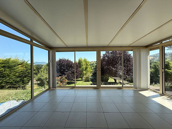 Maison 4 pièces à La Roche-Blanche, à louer