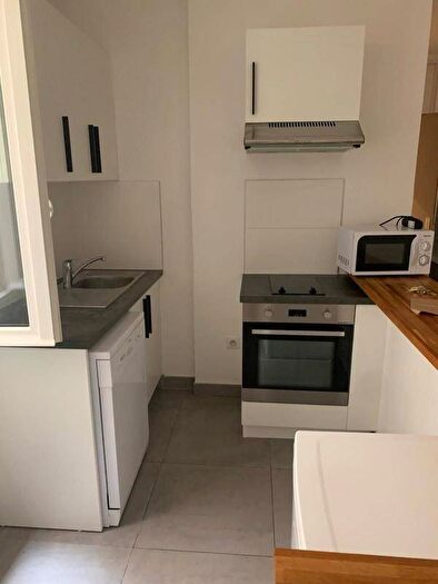 Appartement à louer - Chaillot, Paris ème arrondissement - 1 pièce