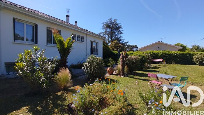 Maison 6 pièces à vendre à Le Taillan-Médoc