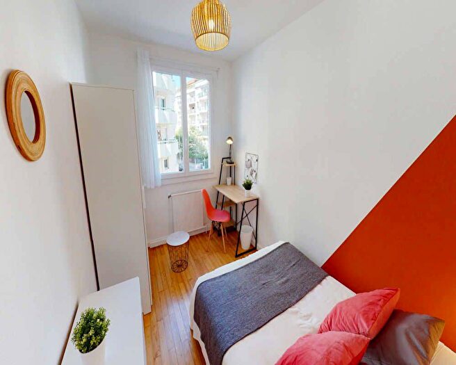 Appartement 4 pièces à Saint Louis, Lyon 7ème arrondissement, à louer