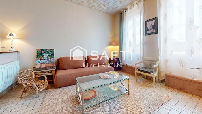 Maison à vendre - Burie - 4 pièces - 2 chambres