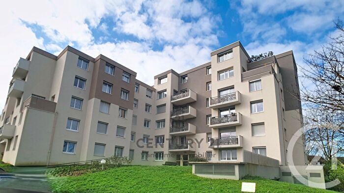 Appartement à vendre - Crépy-en-Valois, Cocteau - 4 pièces - 2 chambres