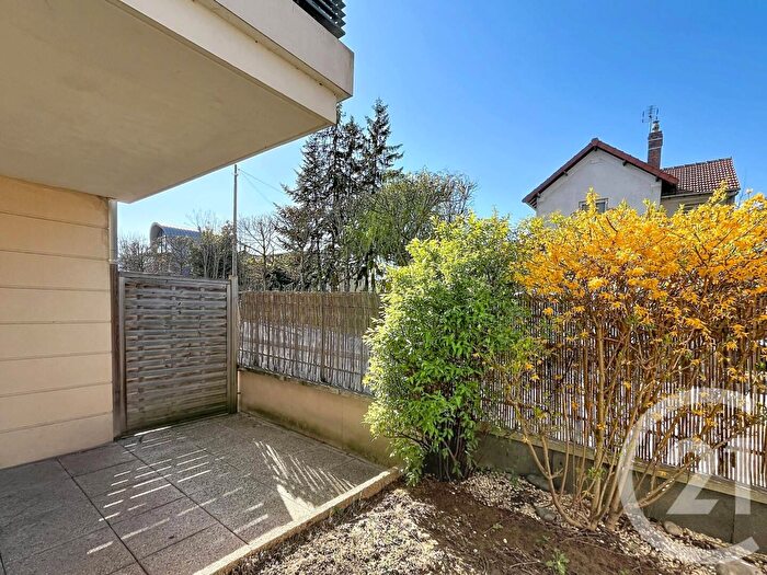 Appartement à louer - Chatou - 2 pièces - 1 chambre