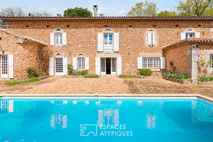 Maison à vendre - Burlats - 8 pièces - 6 chambres