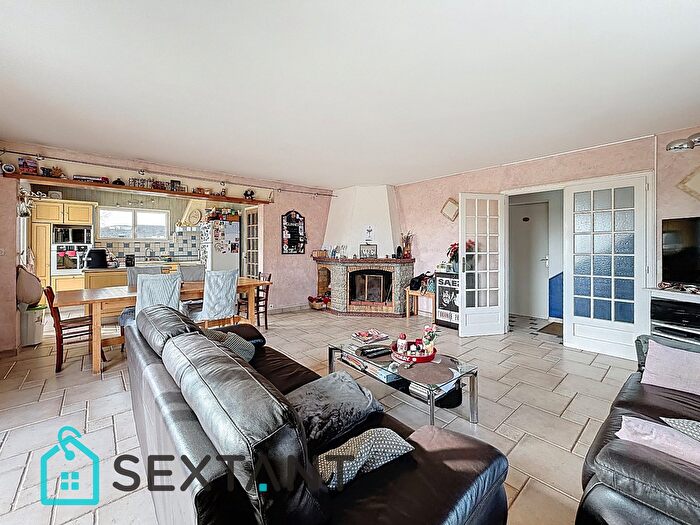 Maison à vendre - Louviers, La Roquette, Hamelet, Les Monts - 6 pièces - 5 chambres