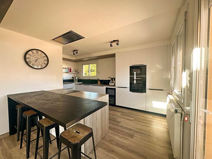 Maison à vendre - Cholet, Leclerc - 7 pièces - 5 chambres