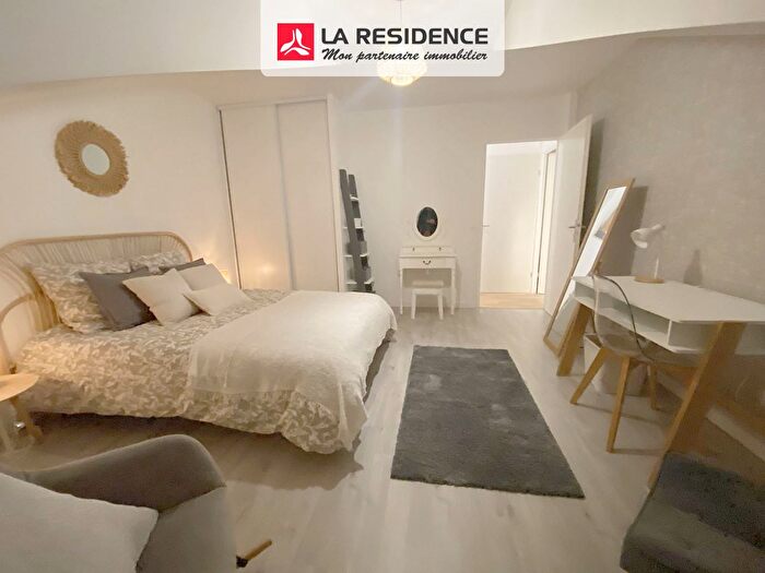 Appartement à louer - Tigery - 4 pièces - 3 chambres