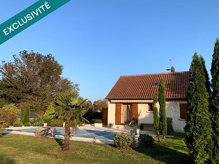 Maison à vendre - Louhans - 4 pièces - 3 chambres