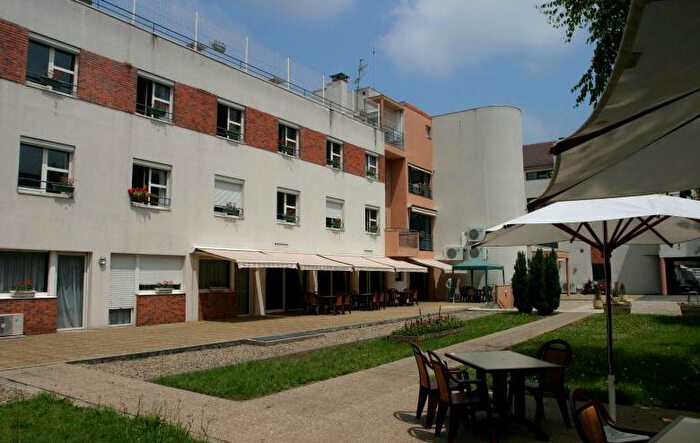 Appartement 1 pièce à Moulins, Centre-ville, à vendre