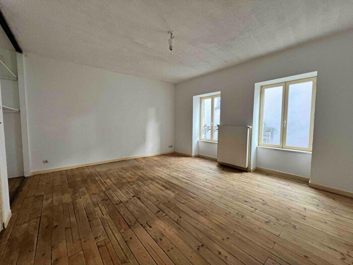 Maison à vendre - Gannat - 4 pièces - 3 chambres