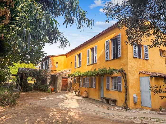 Saint-Laurent-du-Var, Centre-ville, Rascas, Notre-Dame, Condamines - Maison 8 pièces à vendre