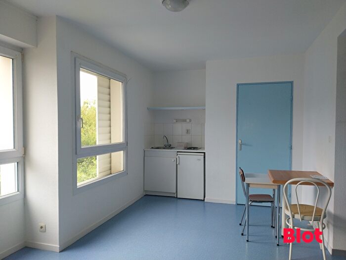 Appartement 1 pièce à vendre - Quartiers Ouest, Bourg lEvesque
