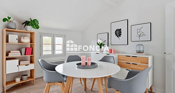 Appartement à vendre - Clamart, Gare - 2 pièces - 1 chambre