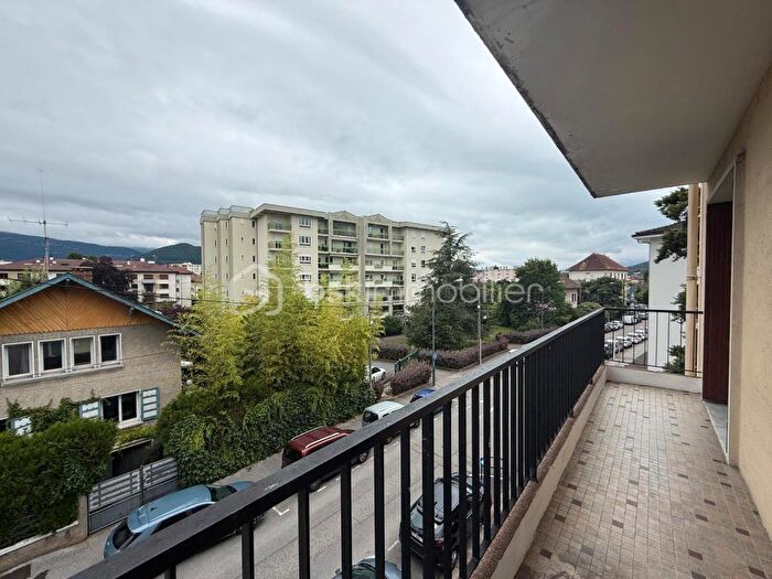 Appartement 2 pièces à louer à Annecy, Parc des Sports, Fier