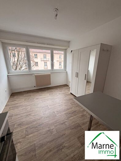 Appartement à louer - Forêt Noire Centre, Strasbourg - 1 pièce