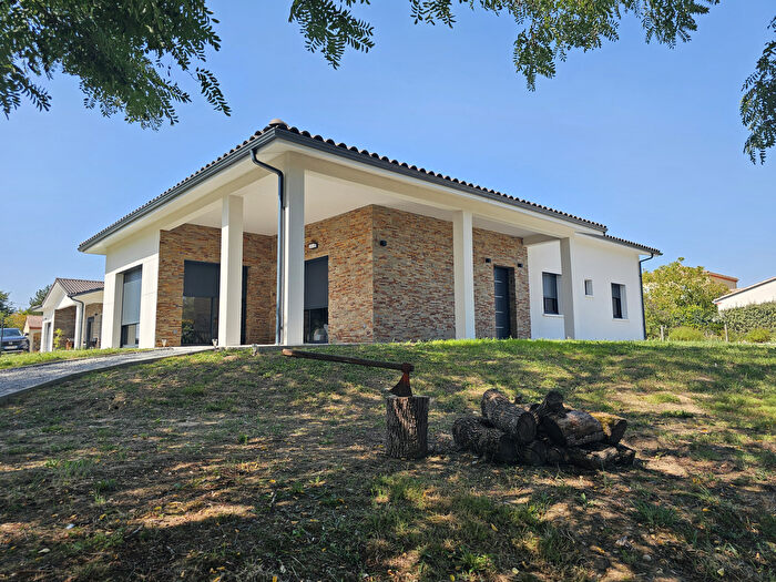 Maison 4 pièces à Villeneuve-sur-Lot, Saint-Etienne, à vendre