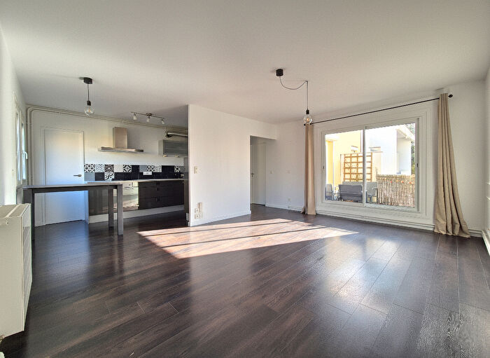 Appartement à louer - Nantes, Longchamp, Rond-Point de Rennes, Perverie, Américains - 3 pièces - 2 chambres