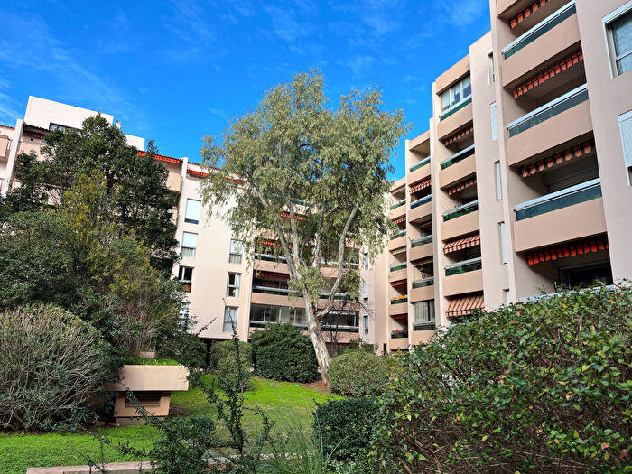 Appartement 4 pièces à vendre à Hyères, Centre-ville