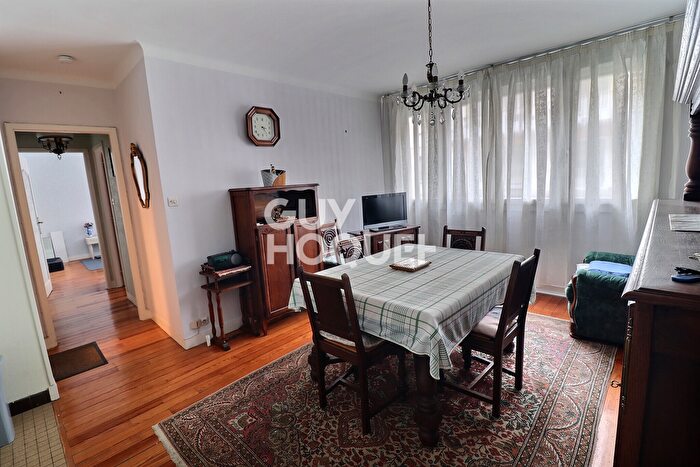 Appartement à vendre - Vannes, Gare - 3 pièces - 2 chambres