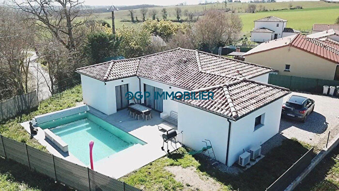 Maison à vendre - Saint-Sulpice-la-Pointe - 6 pièces - 5 chambres