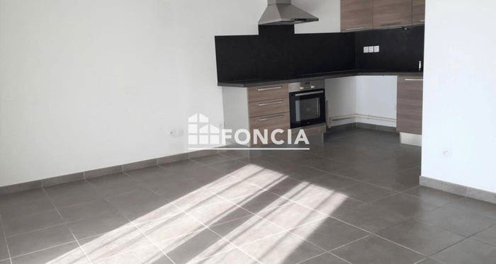 Les Moulins, Martigues : Appartement 2 pièces à louer